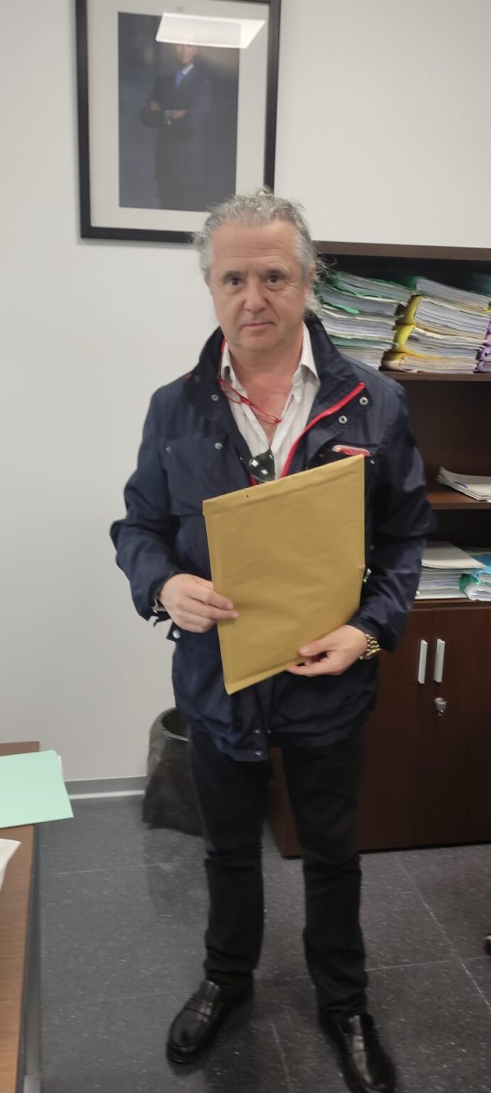 Lo nunca visto de José Ramón Conesa (Vox), cardiólogo de profesión ...