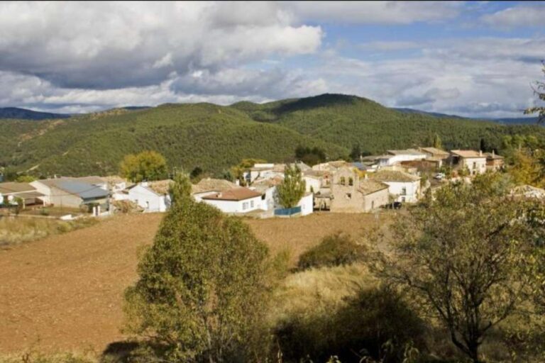 El pueblo más pequeño de Cuenca en el que nació un famoso pintor con ...