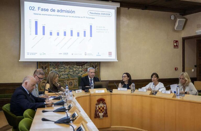 Notas PAU 2026: dos alumnos de Cabanillas y una de Guadalajara logran ...